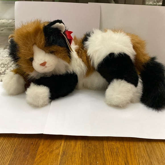Ty | Toys | Vintage 99 Retired Ty Maggie Calico Cat Plush With Red Bow ...